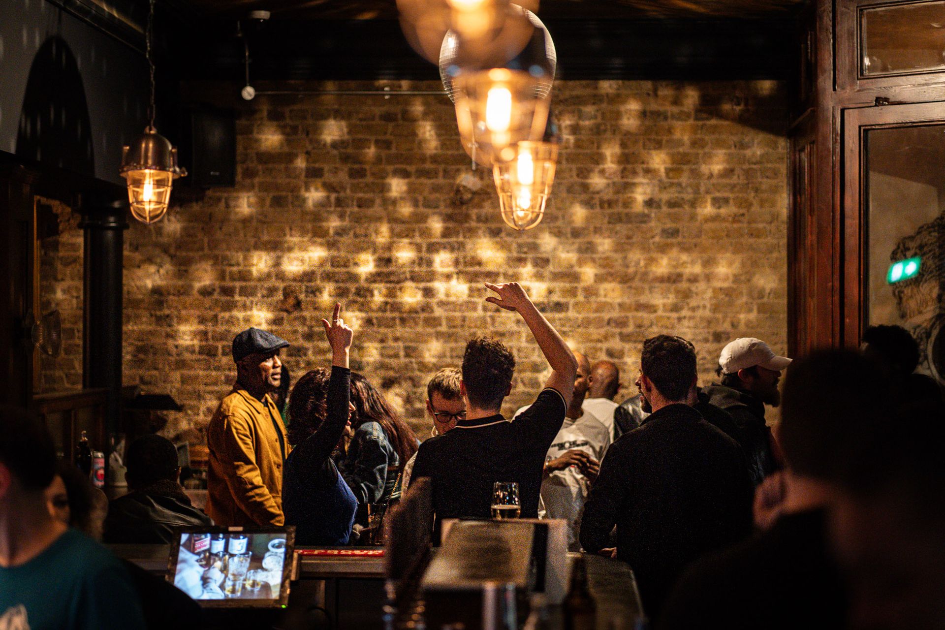 Defector's Weld | Best Young's pub in Shepherd's Bush, London